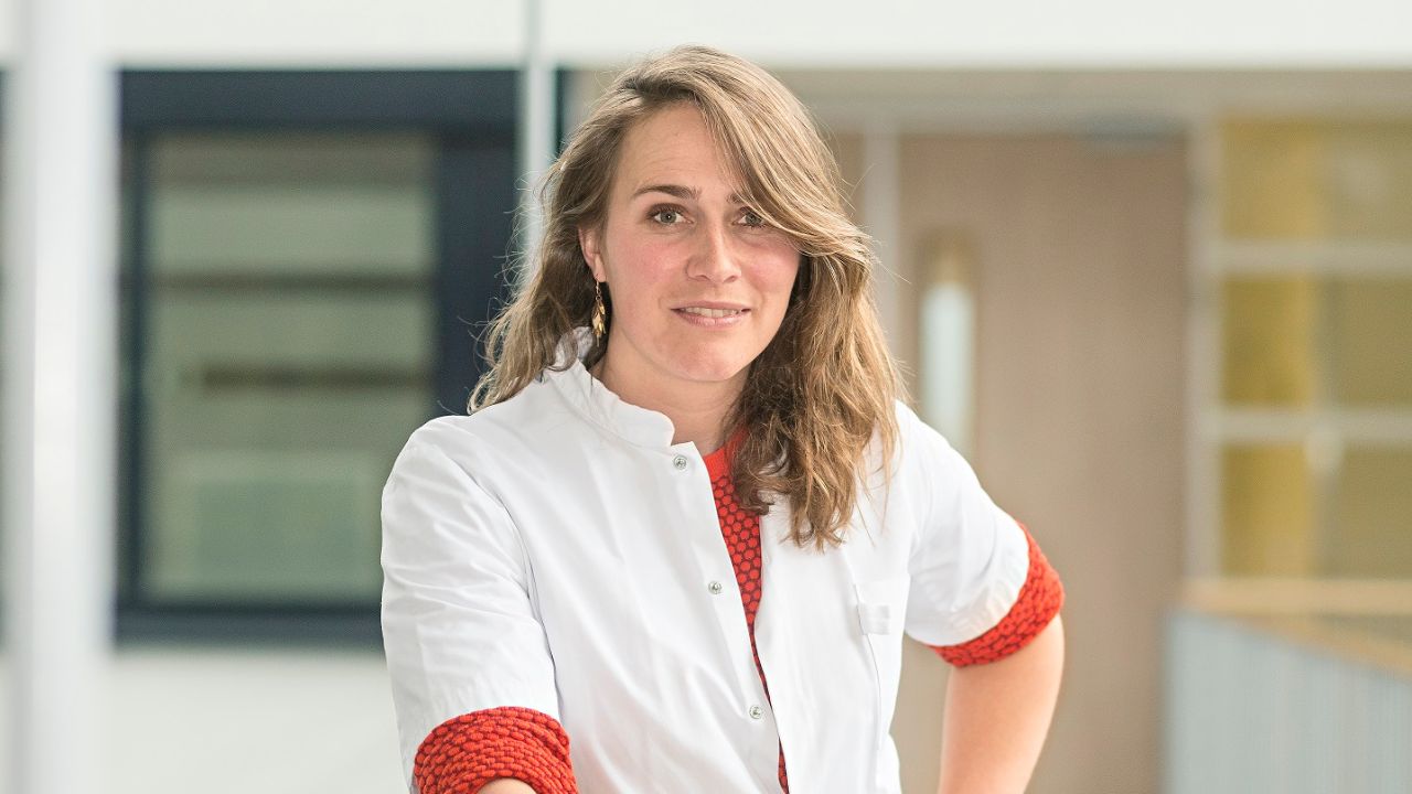 Fit4surgery helpt oudere darmkankerpatiënten sneller herstellen na ...