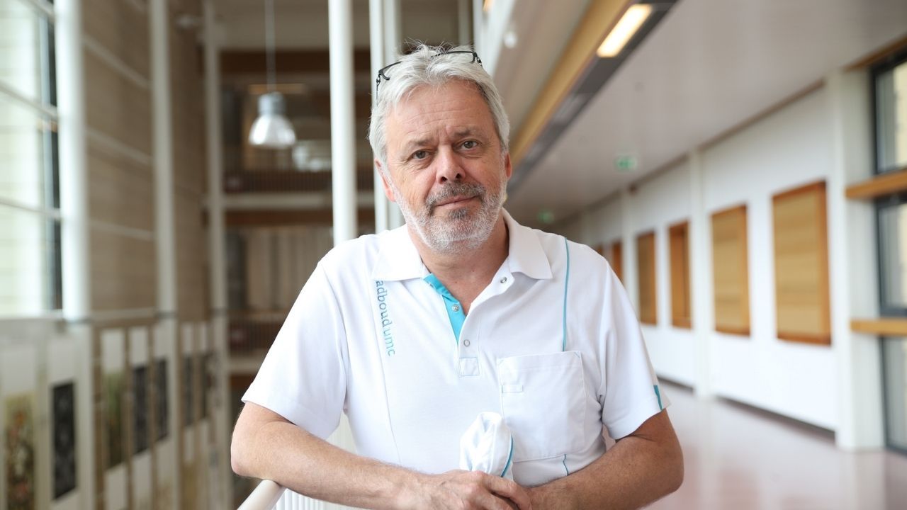 ‘Doodziek door een infuus’. Met deze sneltest wil Dr. Geert Wanten ...